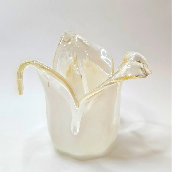 Murano | Accents | Murano Style White Crystal Petal Tulip Vase Made In ...